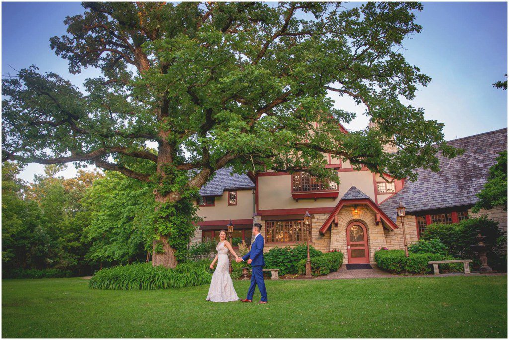 The Redfield Estate Wedding at the Grove in Glenview :: Lauren and Lee ...
